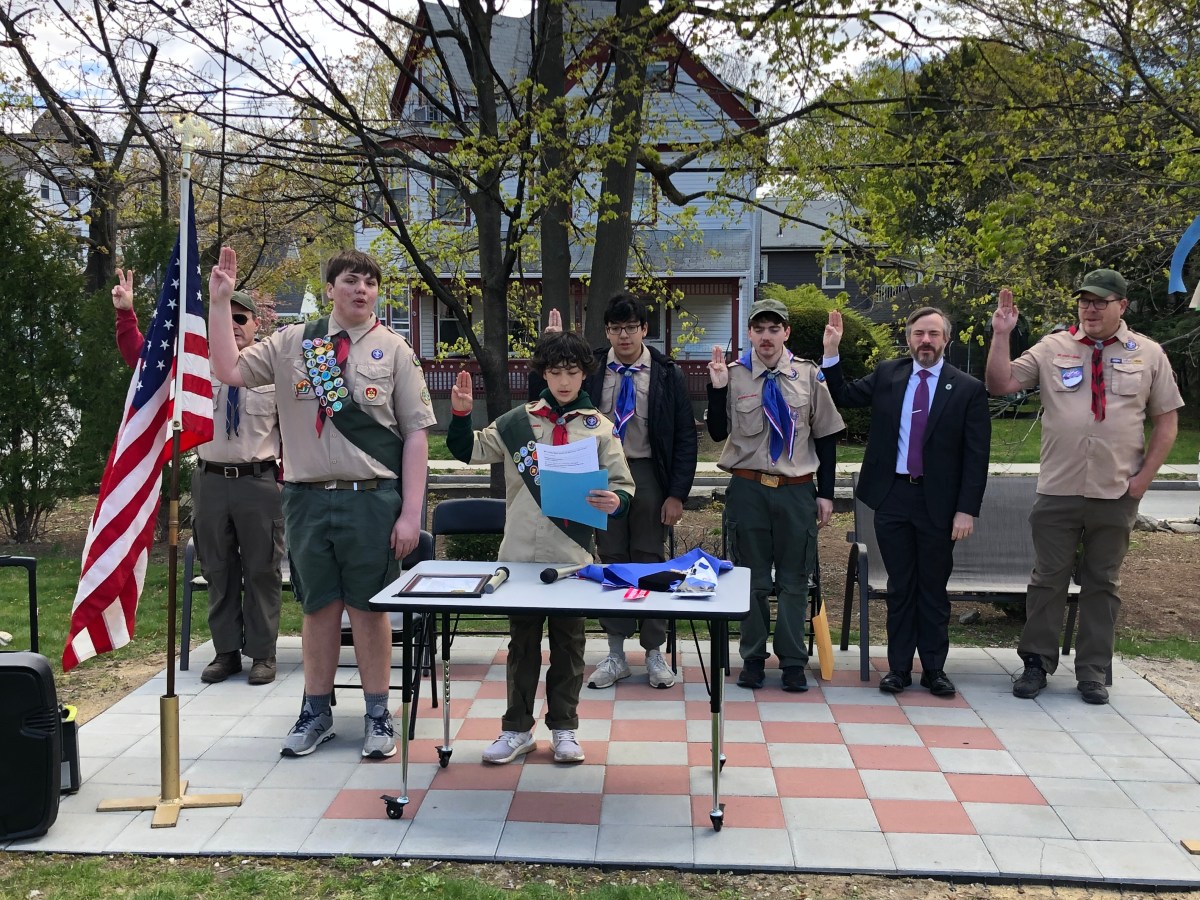 Deion Howe celebrated in Eagle Scout ceremony – Scouting America Troop 30
